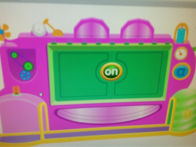 A Machine Free Games online for kids in Nursery by Lucas martin